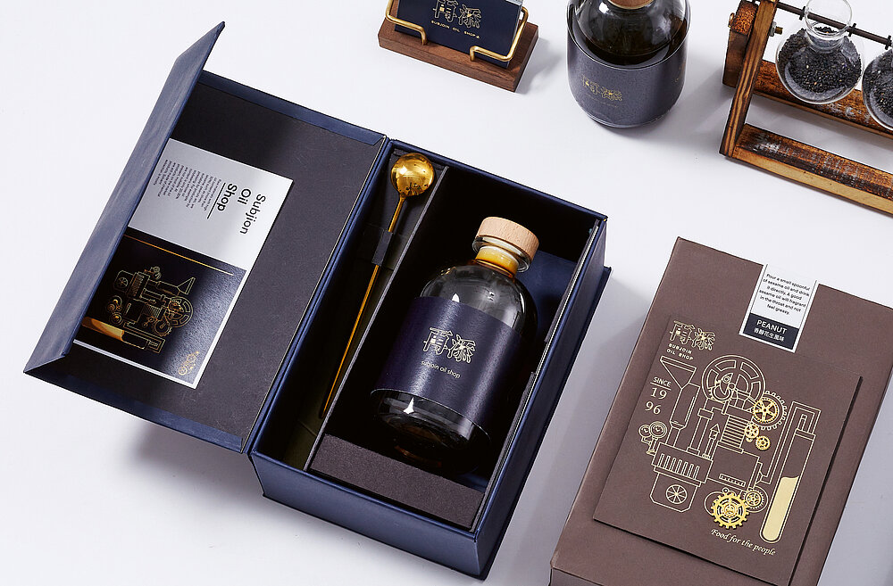 Red Dot Design Award: Subjoin Oil Shop