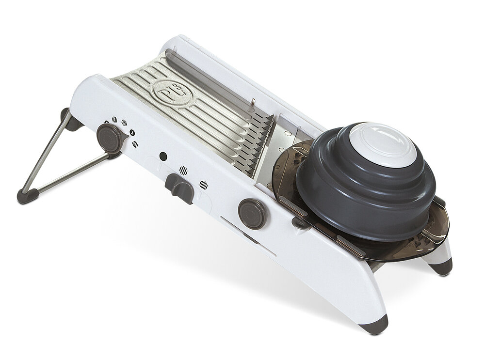 Red Dot Design Award: PL8™ Professional Mandoline