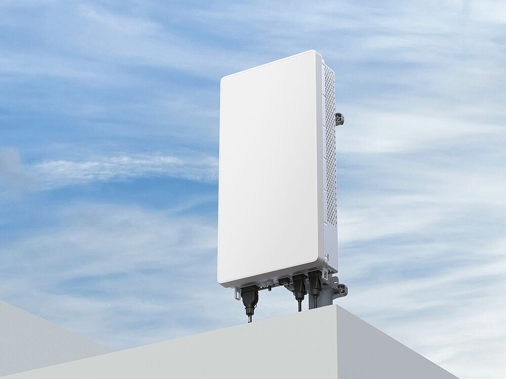 Red Dot Design Award: Huawei Tri-band AAU