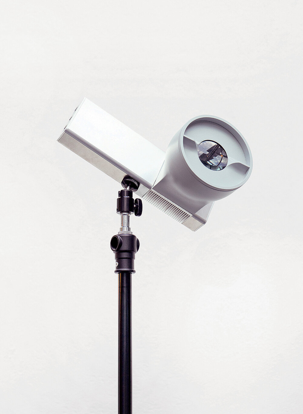 Red Dot Design Award: LD (Low definition)