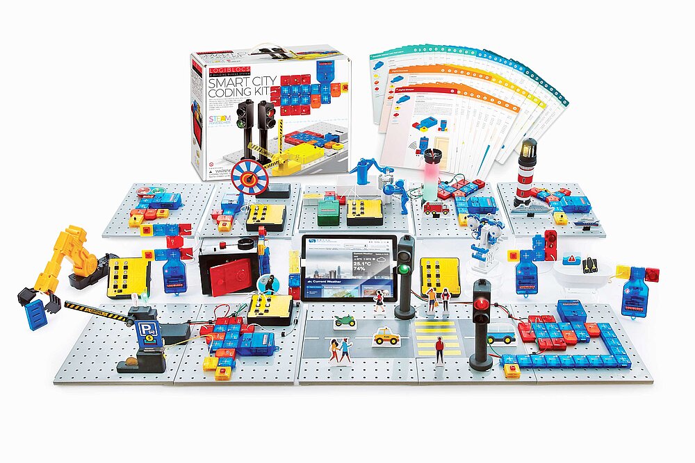 Red Dot Design Award: Smart City Coding Education Kit