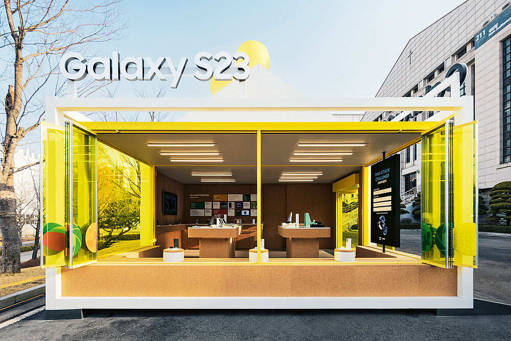 Red Dot Design Award: Galaxy S23 Product Launch – Galaxy Studio in ...