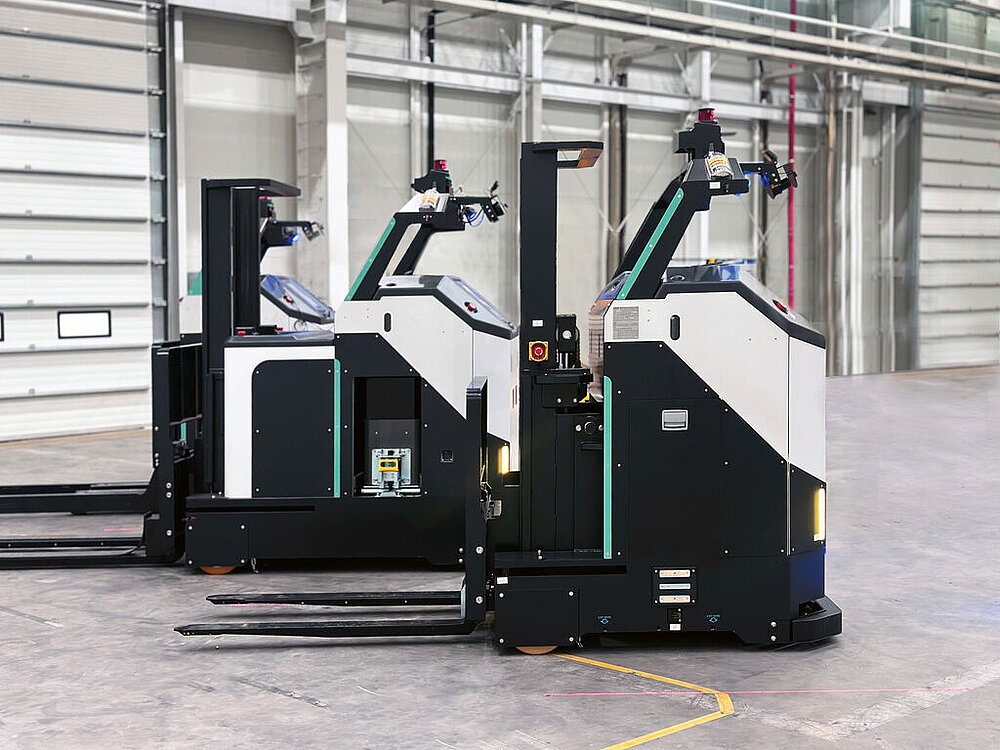 Red Dot Design Award: Fork-type AGV