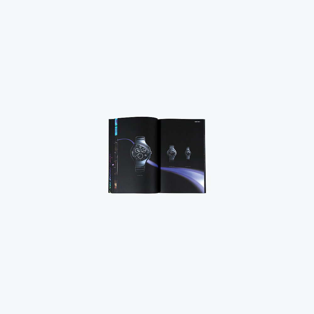 Red Dot Design Award: RADO Customer Catalogue 2011