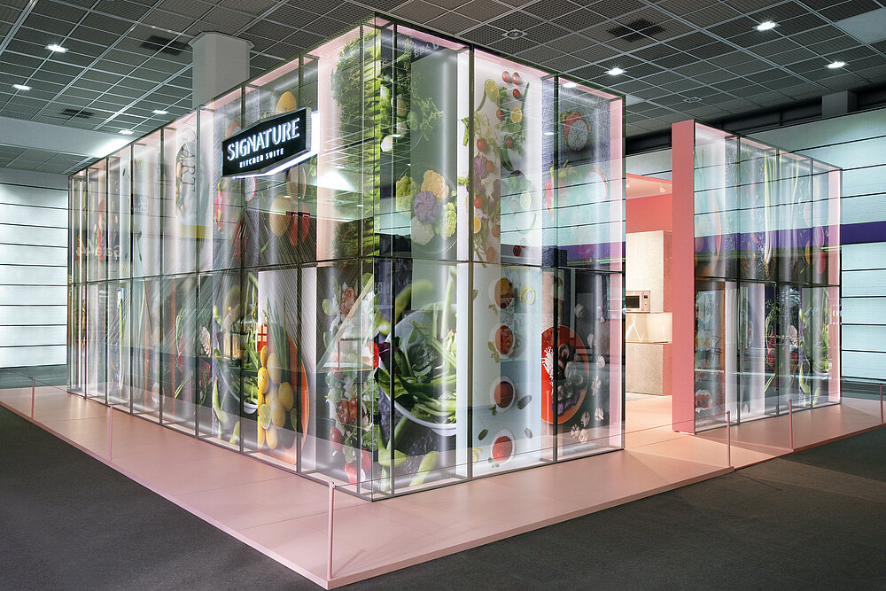 Red Dot Design Award: Signature Kitchen Suite Fair Stand