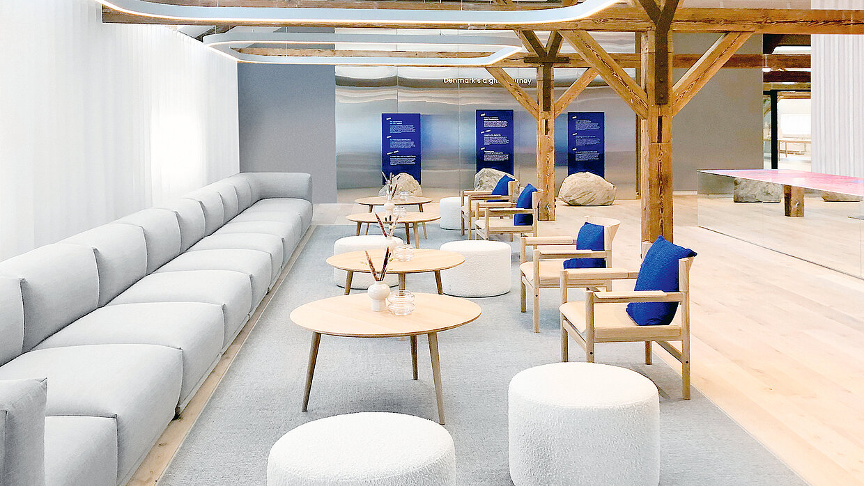 Red Dot Design Award: The Lexi Cinema Wayfinding