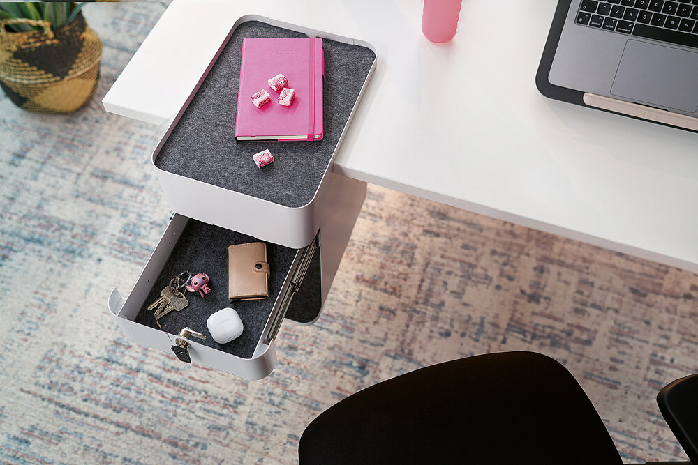 Red Dot Design Award: Bento® desktop locker