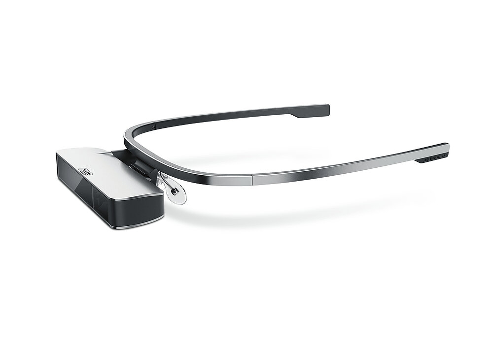 Red Dot Design Award: Jadebird Vision Wearable Optical Visual Aid
