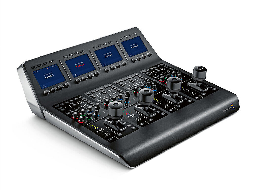 Red Dot Design Award: Blackmagic Camera Control Panel