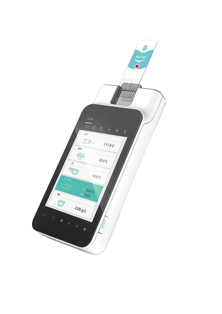 Red Dot Design Award: Hand Held Coagulation Analyzer