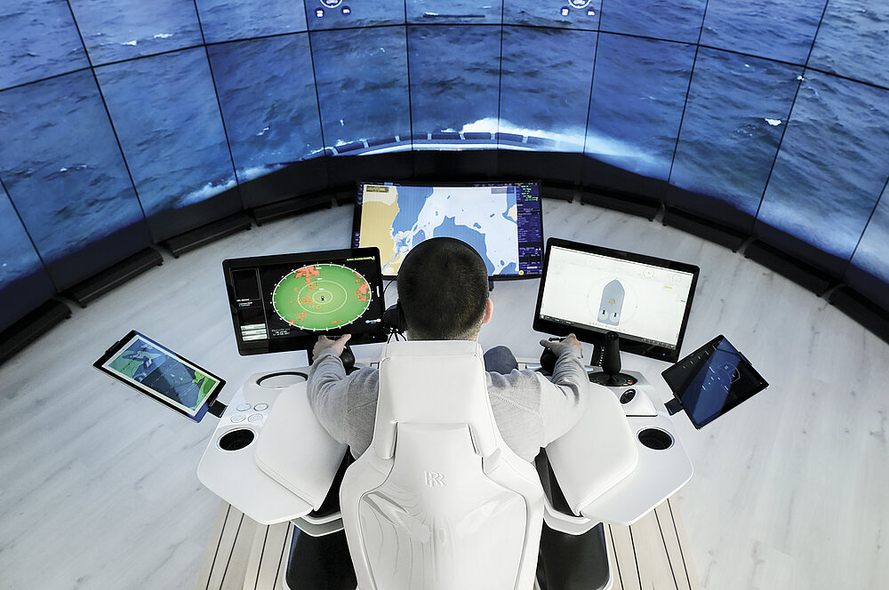 Red Dot Design Award: Sisu Remote Control Station