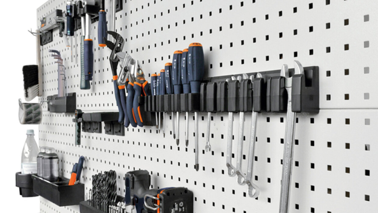 Red Dot Design Award: Garant Industrial Work Chair Series